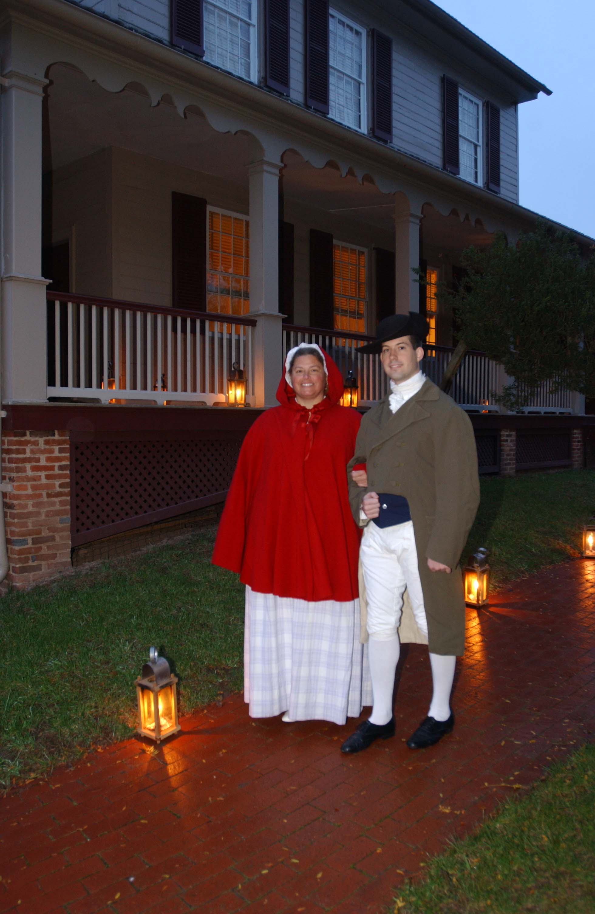 Candlelight Tours Illuminate 200 Years of Holiday Celebrations at Sully ...